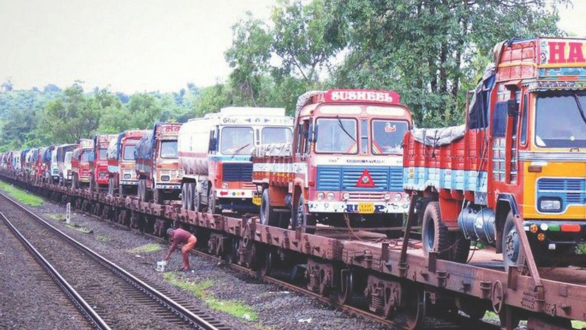 Konkan railway introduces first ever Ro-Ro car train for Ganpati festival