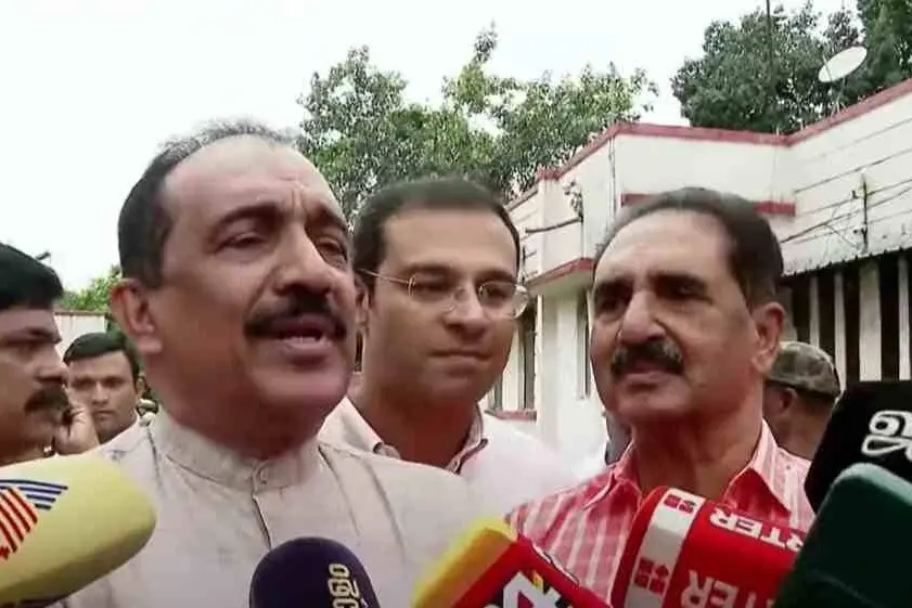 Opposition MPs meet Malayali nuns in Chhattisgarh jail, claim they ...