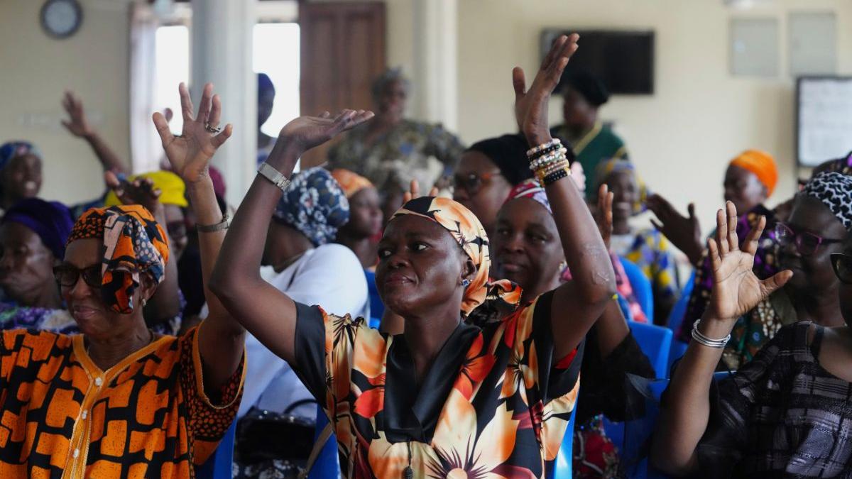 Silent prayers, loud love; How Lagos’s deaf church brings souls ...