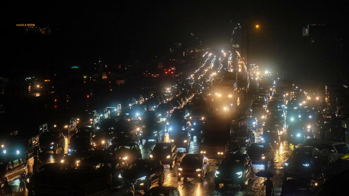Chennai to install AI-powered traffic signals at 165 junctions for ...