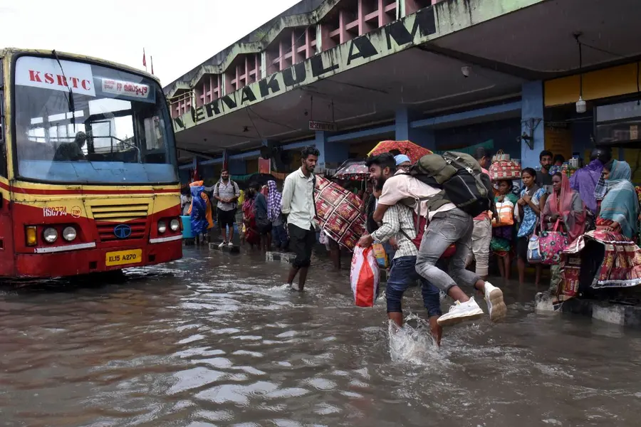 Cyclone over Bay of Bengal triggers heavy rain; IMD issues red alert, Idukki dam water level rises