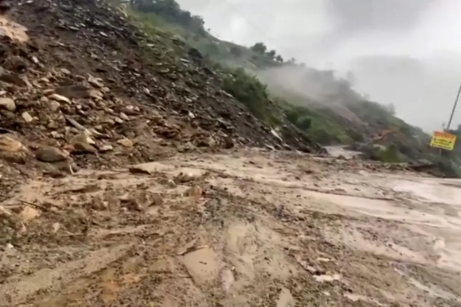 Monsoon fury continues in Himachal: Cloudburst in Kullu, hundreds of roads remain blocked