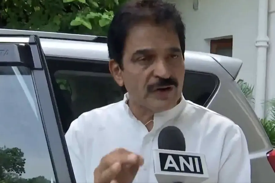 ‘Pilot announced there was another flight on the runway...’ KC ...