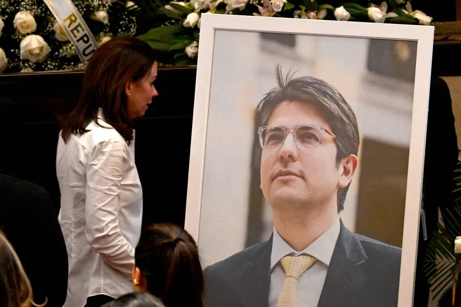 Colombian Presidential candidate Miguel Uribe dies after June campaign ...