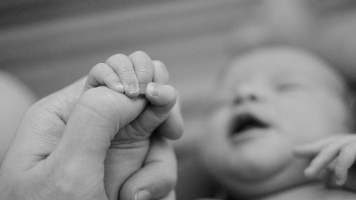 Babies sold as 'surrogates': Hyderabad fertility scam leaves families ...
