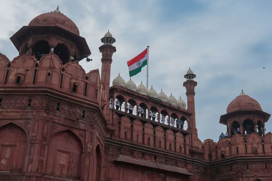 The untold story of skilled hands that weave, stitch India’s flag for ...