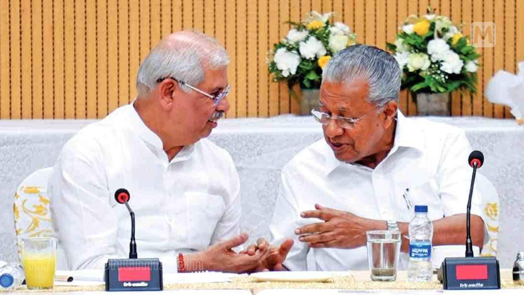State vs Governor tussle: Kerala CM, ministers boycott I-Day special ...