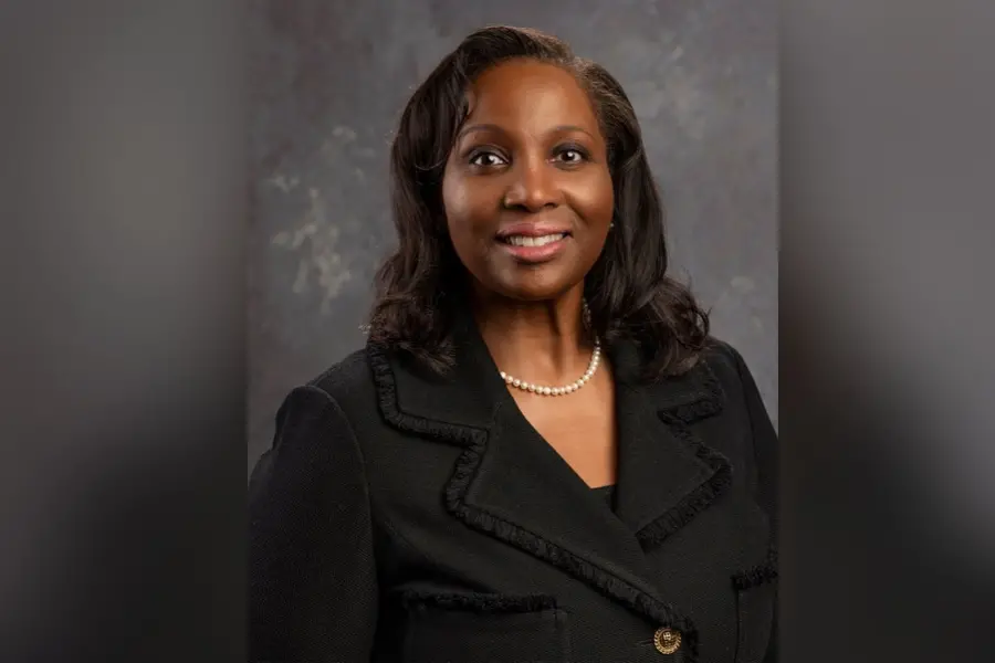 Who is Lisa Cook, the Federal Reserve Governor Trump just fired ...