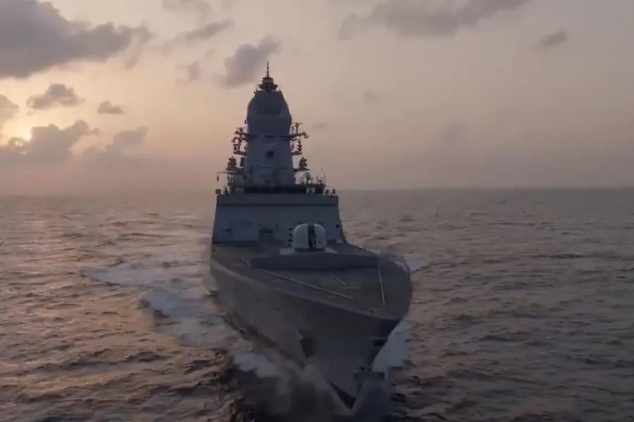 INS Udaygiri, INS Himgiri join fleet: India's new stealth frigates ...