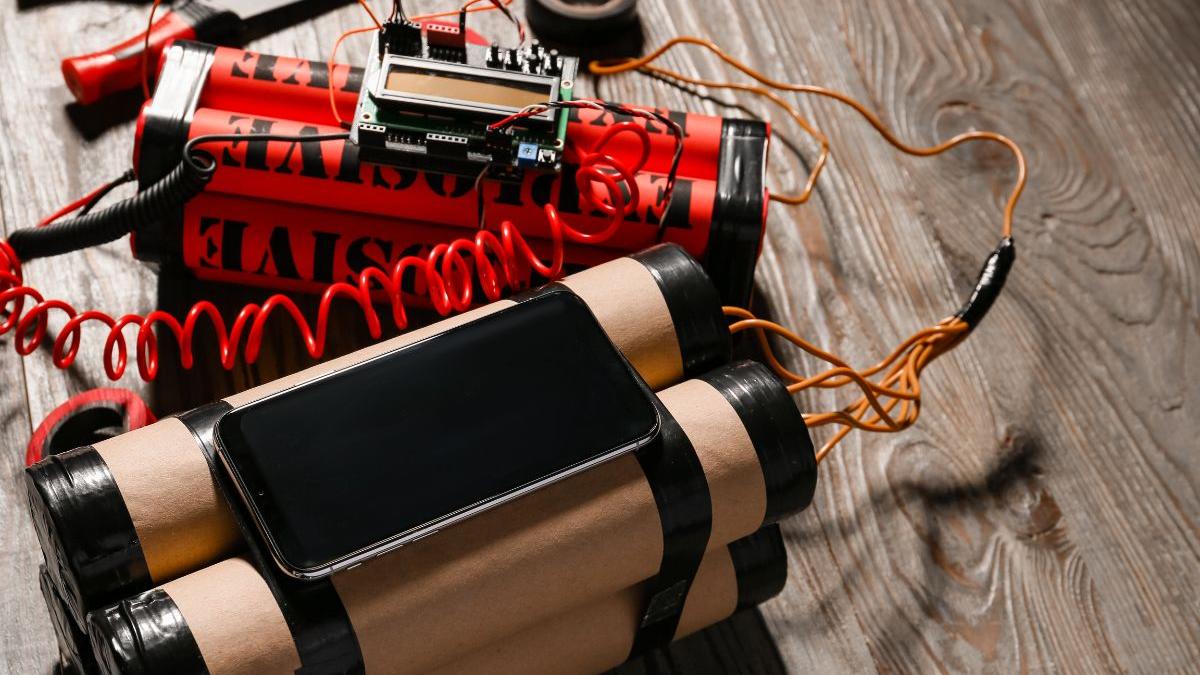 Mumbai on alert after WhatsApp threat warns of 34 ‘human bombs’ across ...