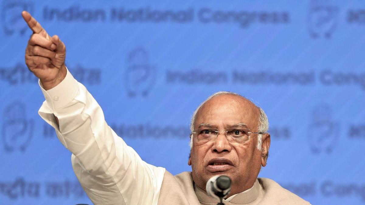 'BJP's back-office for Vote Chori?': Kharge accuses ECI of stonewalling ...