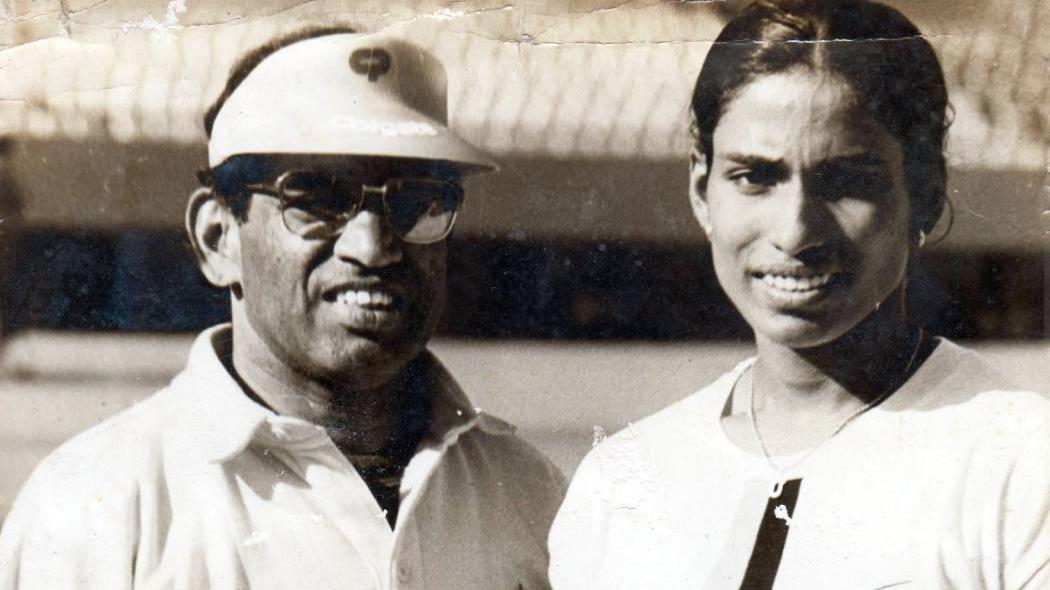 രാജീവ് ഗാന്ധി ചോദിച്ചു,'ഇങ്ങനെയാണെങ്കില്‍ ഉഷയും നമ്പ്യാരും മാത്രം ...