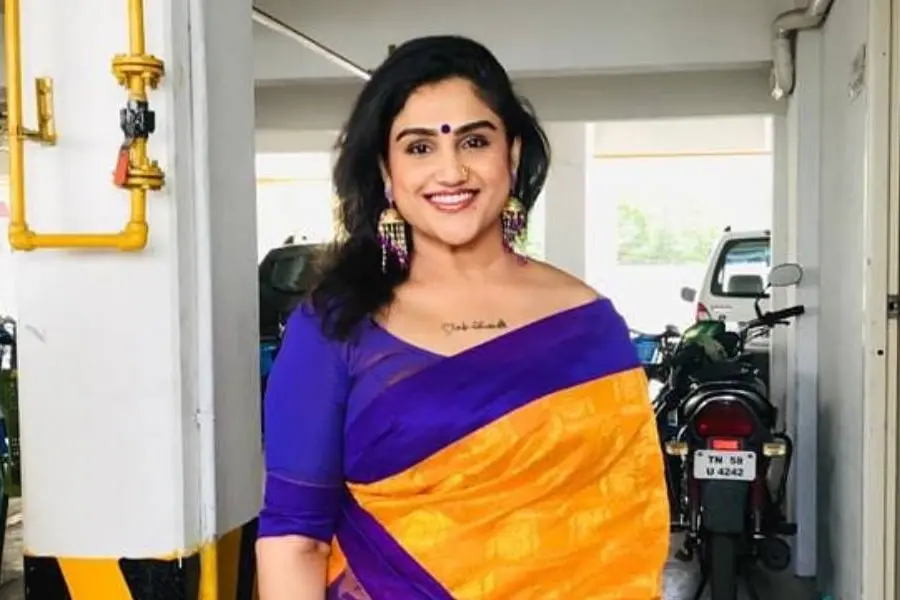 ജയലളിതയെ പോലെ രാഷ്ട്രീയത്തിൽ തിളങ്ങും, നാലാമതും വിവാഹിതയാകും; വനിതയോട് ...