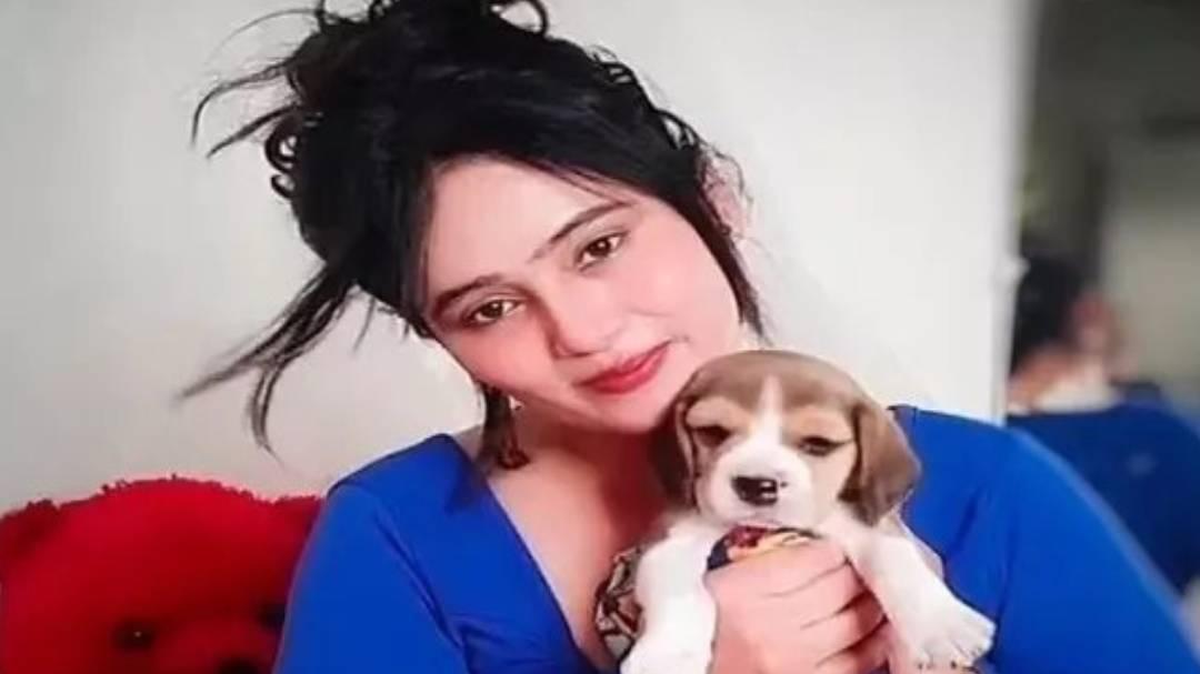 ഭര്‍ത്താവും യുവതികളും ഇരച്ചെത്തി; ഇന്‍സ്റ്റഗ്രാം താരത്തെ നാലാംനിലയില് ...