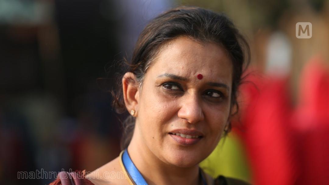 നിയമവും കോടതിയും പോലീസും നിങ്ങള്‍ക്ക് മാത്രമല്ല ഉള്ളത്, നമുക്ക് നോക്കാം ...