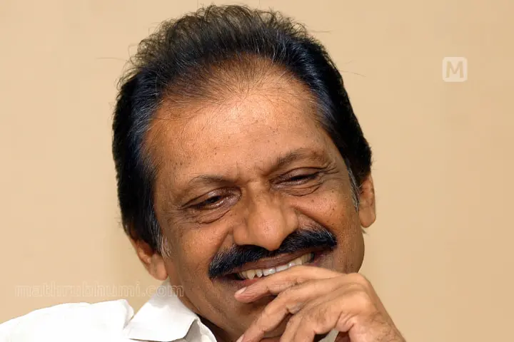 കെ.പി.അപ്പന്റെ ജീവിതം അക്ഷരസ്‌നേഹികള്‍ക്കു മുന്നിലേക്ക്; പുസ്തകവുമായി ...