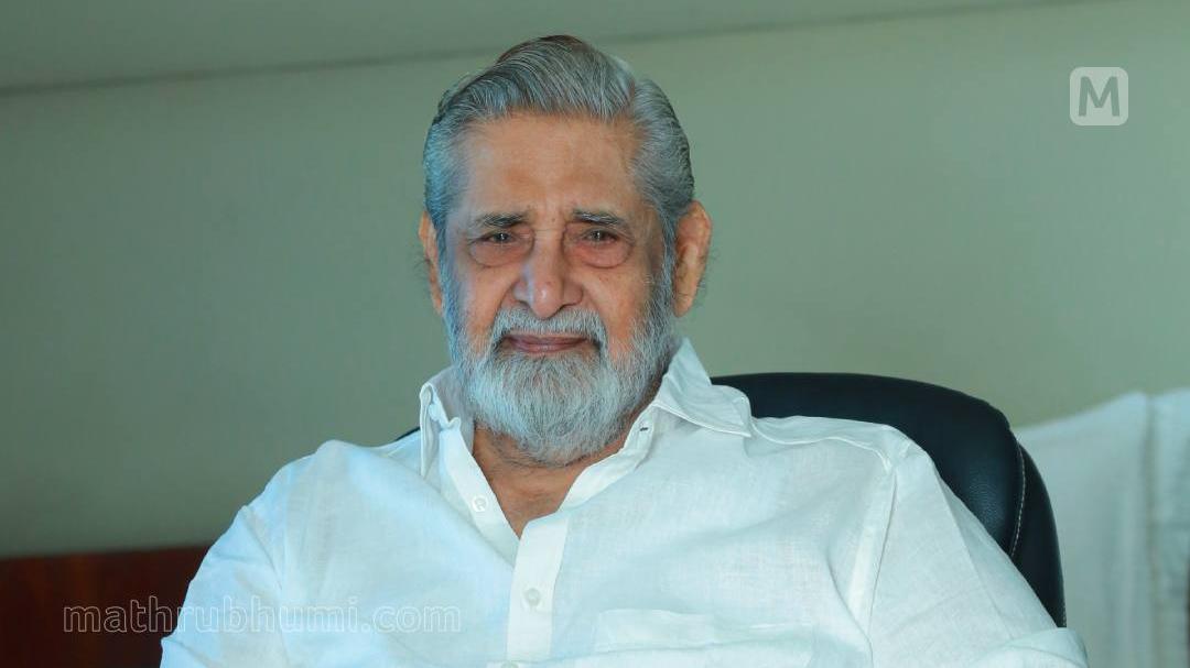 300ലേറെ കഥാപാത്രങ്ങൾ, മലയാള സിനിമയുടെ വളര്‍ച്ചക്കൊപ്പം നിറഞ്ഞാടിയ ...