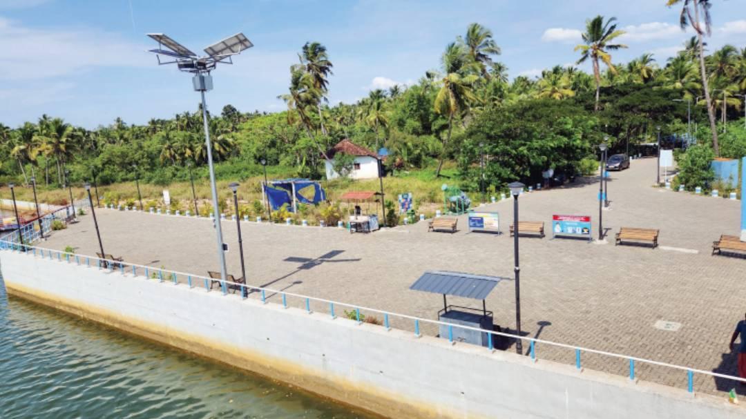 കാടുപിടിച്ചിരുന്നിടം ഇപ്പോൾ സഞ്ചാരികളുടെ പറുദീസ; അഞ്ചരക്കണ്ടിയി ...