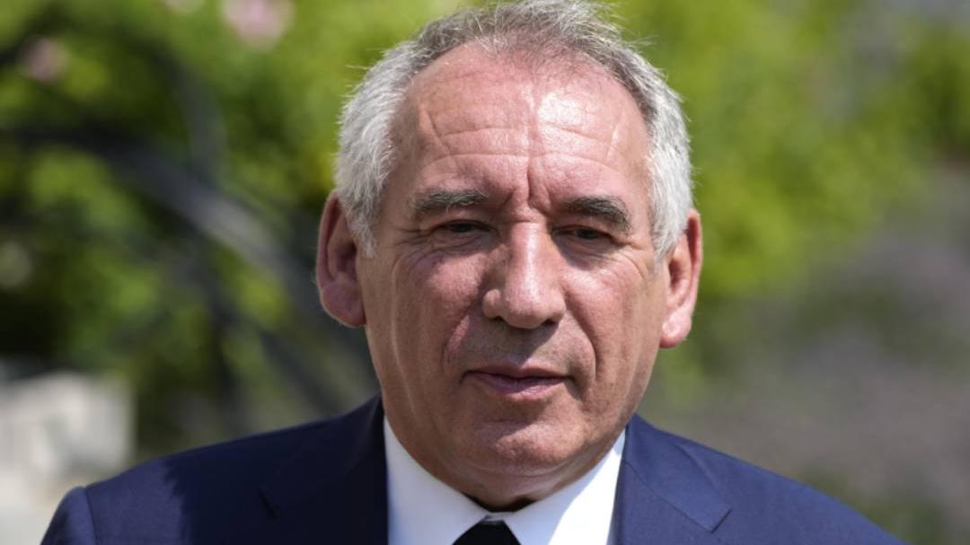 ഹോസ്വ ബൈഹൂഹ് ഫ്രഞ്ച് പ്രധാനമന്ത്രി