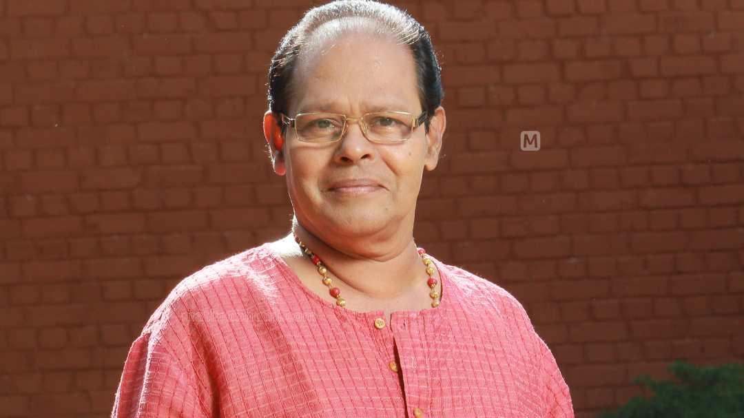 ചിരിയിലൂടെ ചിന്തകള്‍ പകര്‍ന്ന നടന്‍; ഇന്നസെന്റില്ലാതെ രണ്ടുവര്‍ഷം ...