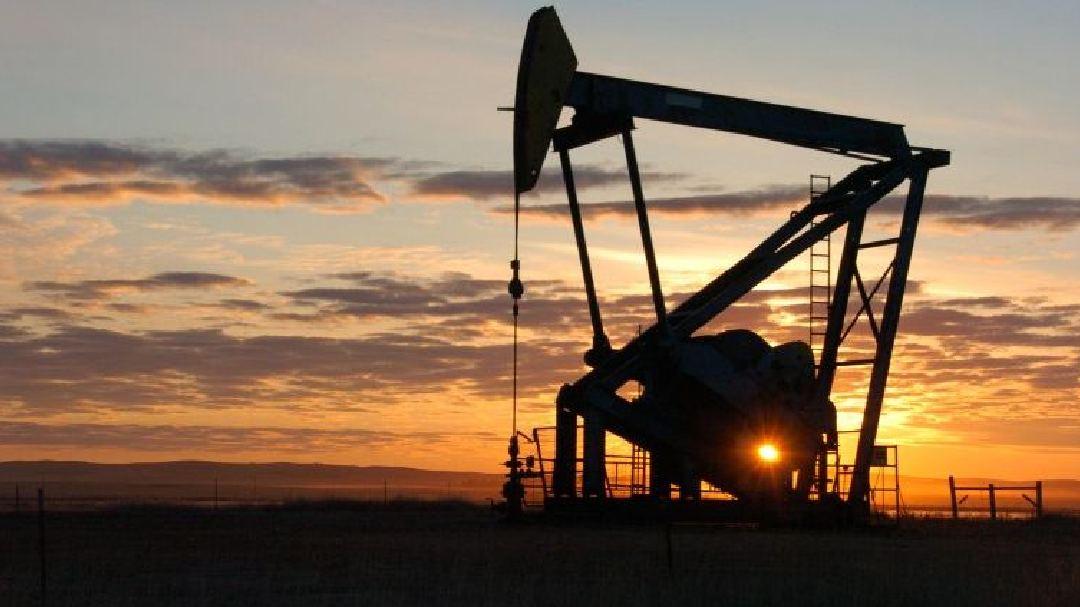 ക്രൂഡിന് വില ഗണ്യമായി കുറഞ്ഞു; ജനത്തിന് നേട്ടമില്ല, തീരുവ കൂട്ടി ...