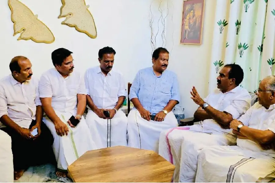 'പഹൽഗാമിൽ കൊല്ലപ്പെട്ടവരുടേത് വീരമൃത്യു, പരമോന്നത ബഹുമതി നൽകണം' - അ‌ൻവ ...