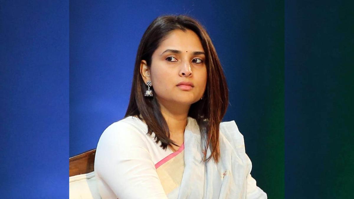 രമ്യക്കെതിരായ ബലാത്സംഗ-കൊലപാതക ഭീഷണി; 2 പേര്‍ അറസ്റ്റില്‍, 11 പേരെ ...