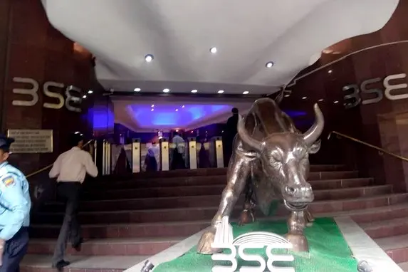 Tech Mahindra, ICICI Bank push Nifty higher; Sensex up 347 points