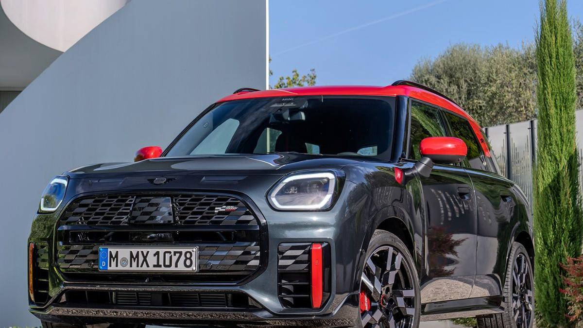 Mini's new Countryman JCW teased, set for India launch with 312 hp ...