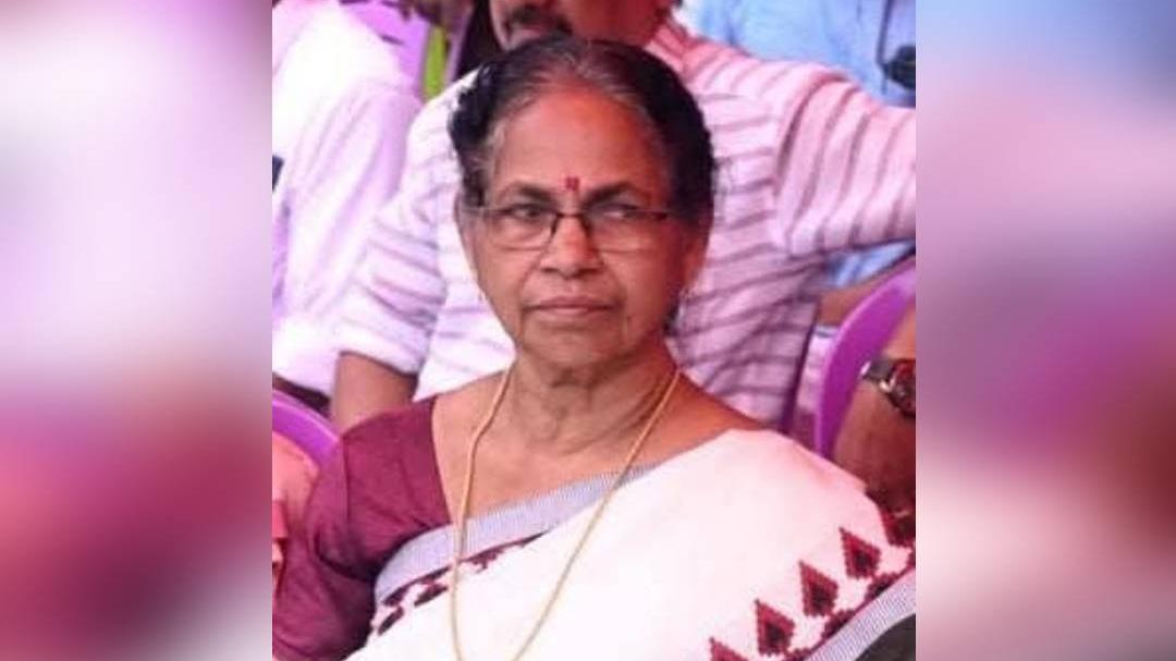 വടകര ബസ് സ്റ്റാന്‍ഡില്‍ അപകടം; ബസിടിച്ച് പരിക്കേറ്റ മഹിളാ കോണ്‍ഗ്രസ് ...