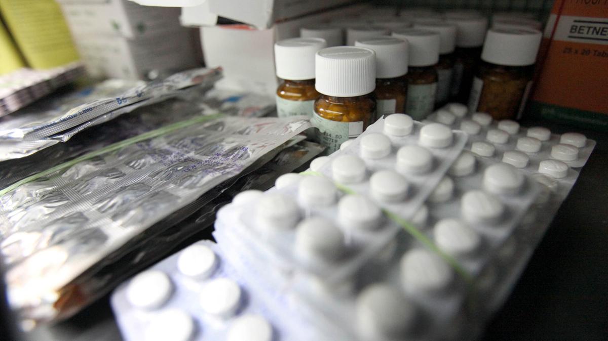 Avoid using Vitamin tablets without medical advice, warn experts ...