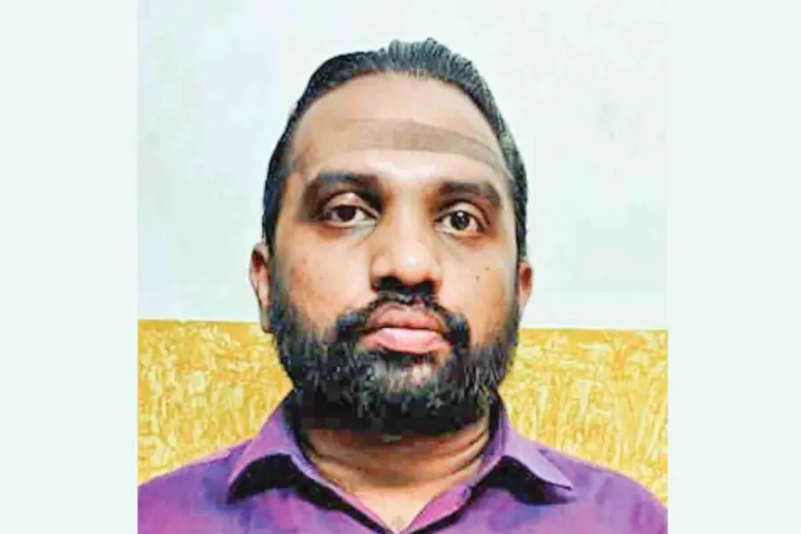 തിരുവാഭരണ മോഷണം,എല്ലാ കമ്മിറ്റി അംഗങ്ങളും വന്നിട്ട് കാണിക്കാമെന്ന് വാദം ...