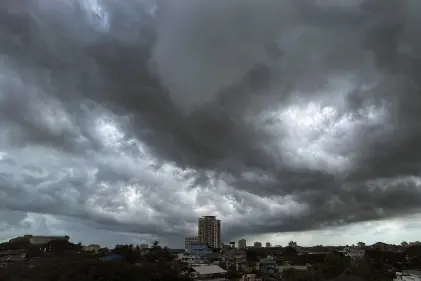 5-day rain warning in Kerala; yellow alert in 5 districts, fishing ...