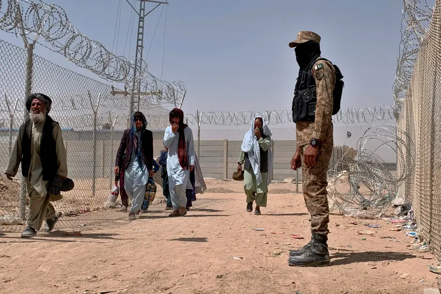 15 Pakistani soldiers dead after Taliban strikes in Afghanistan ...