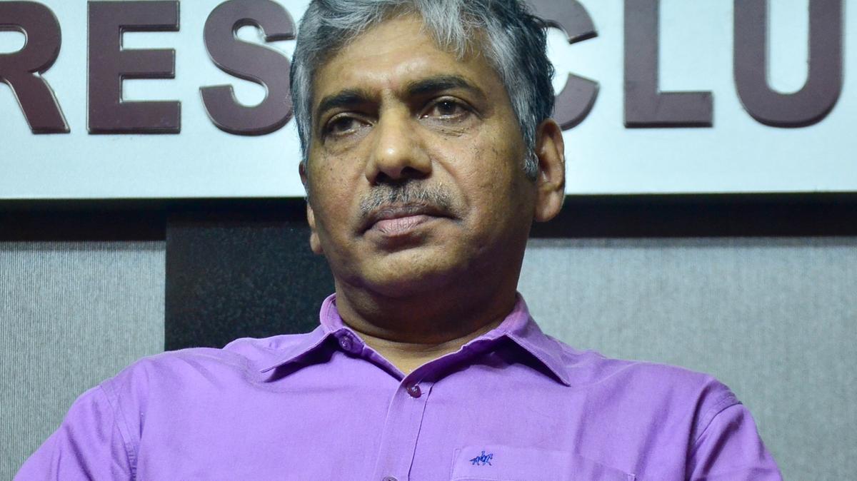 Dredger corruption case against Jacob Thomas: SC asks Kerala to submit ...