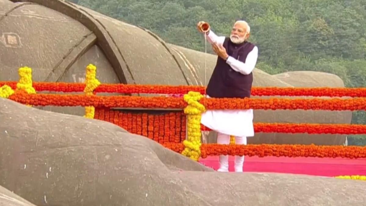 WATCH | PM Modi leads grand tribute at Statue of Unity on Sardar ...