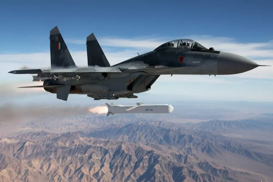 റഡാറില്‍ കുരുങ്ങില്ല, ഡീപ് സ്‌ട്രൈക്ക് ആക്രമണം; Kh-69 മിസൈലിന്റെ ...