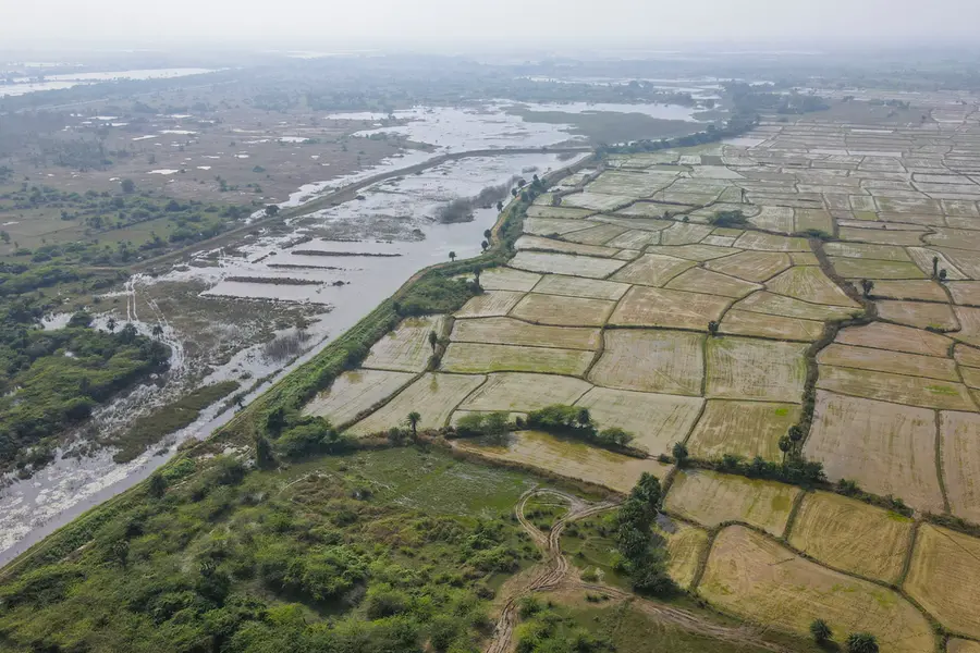 Tamil Nadu government acquires 1,100 acres for Parandur Airport.