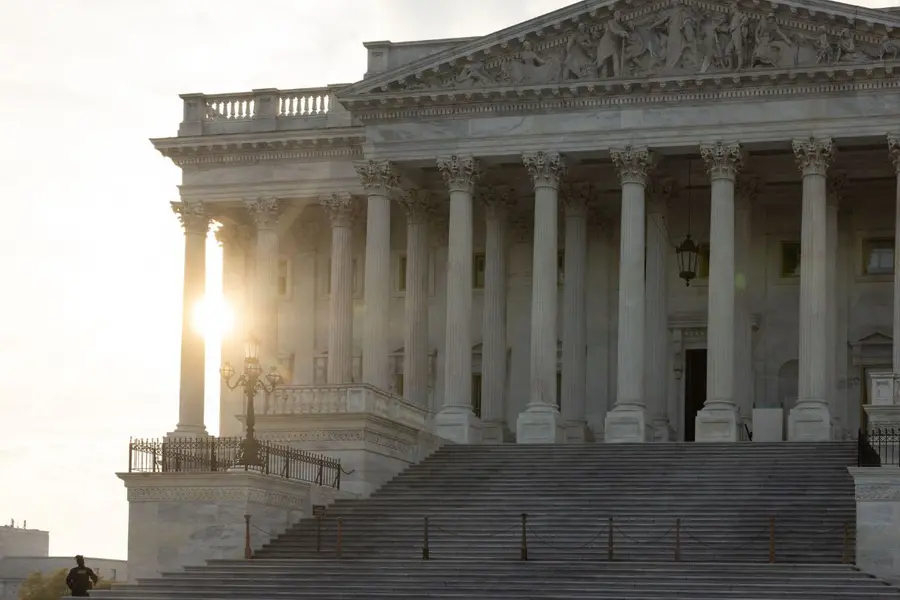 US Senate advances deal to end 40-day US shutdown, fund government ...