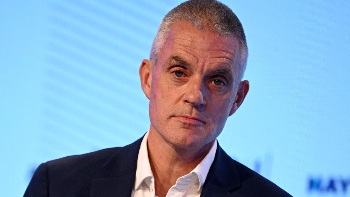 BBC chairman apologises for ‘error of judgement’ in edited Trump speech