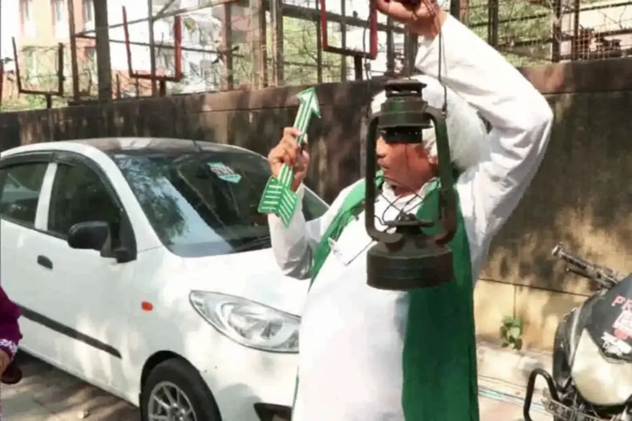 This man dressed as Lalu Prasad Yadav speaks out on Mahagathbandhan’s ...