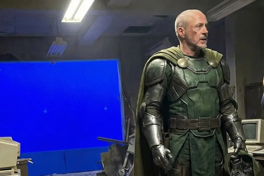 Leaked pic of RDJ as Doctor Doom from Avengers: Doomsday floods ...