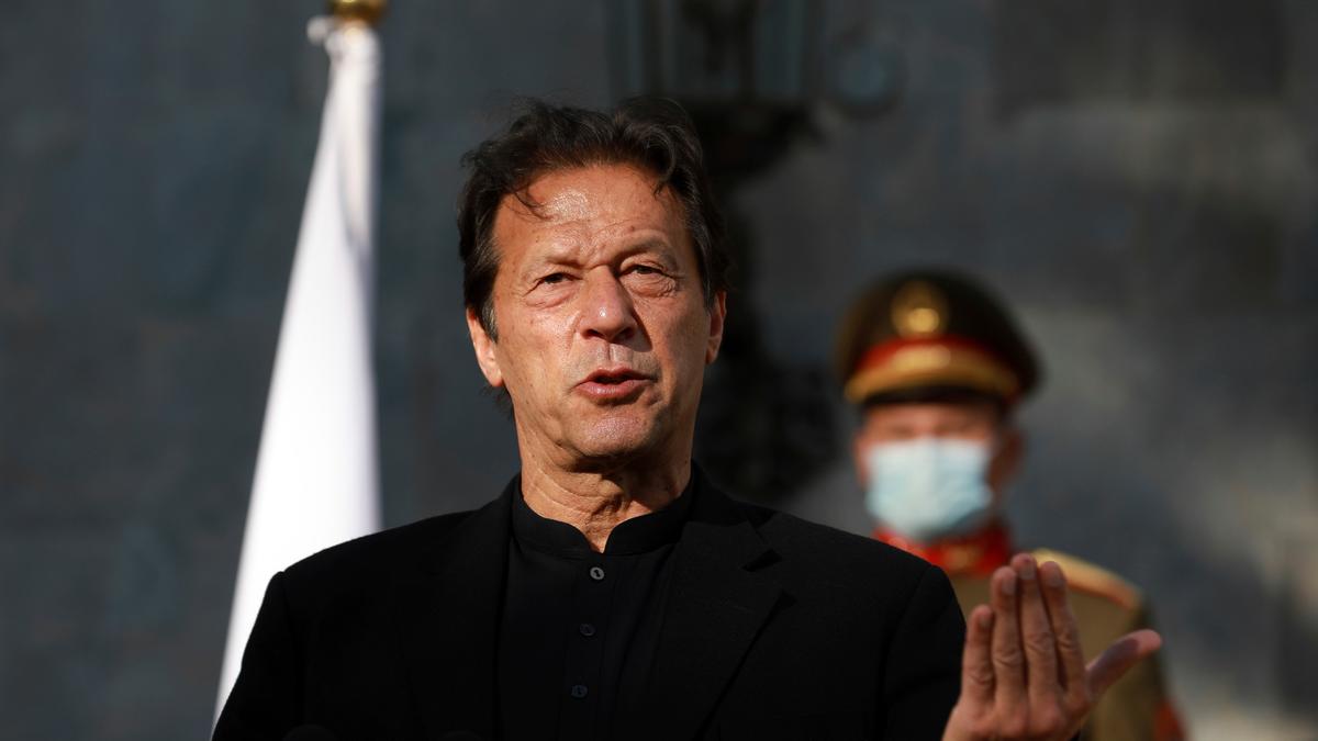 KP CM’s protest intensifies after eighth denial of meeting with Imran Khan