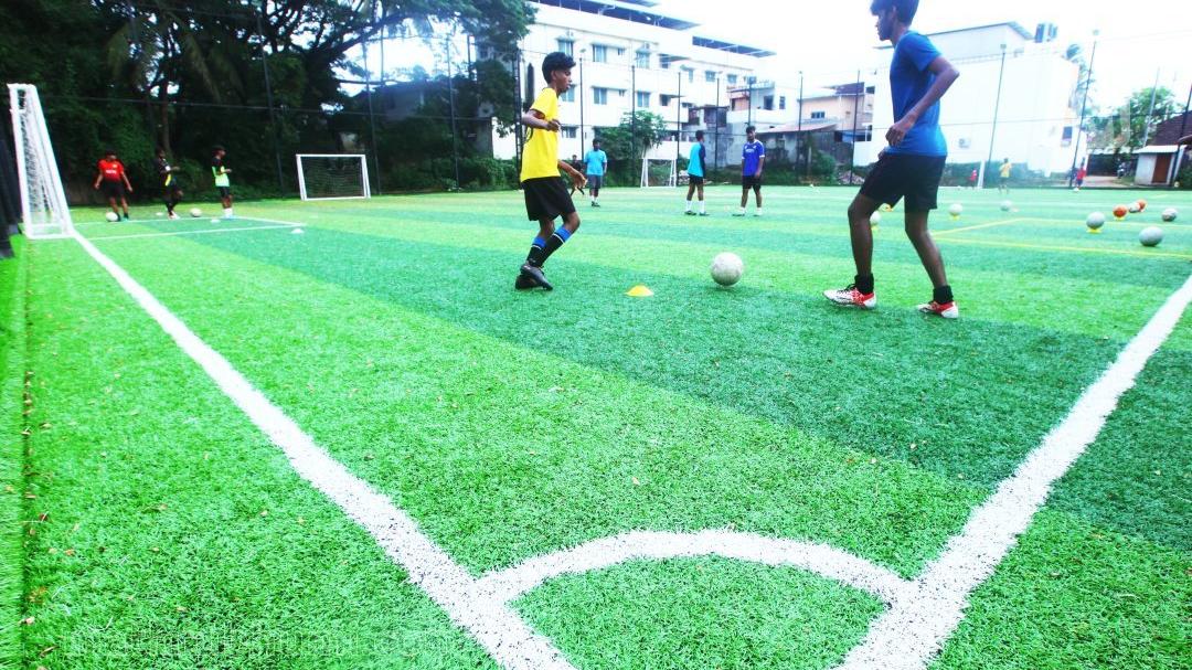 Southern Railway plans 16 floating turf grounds, 14 in Kerala | News ...