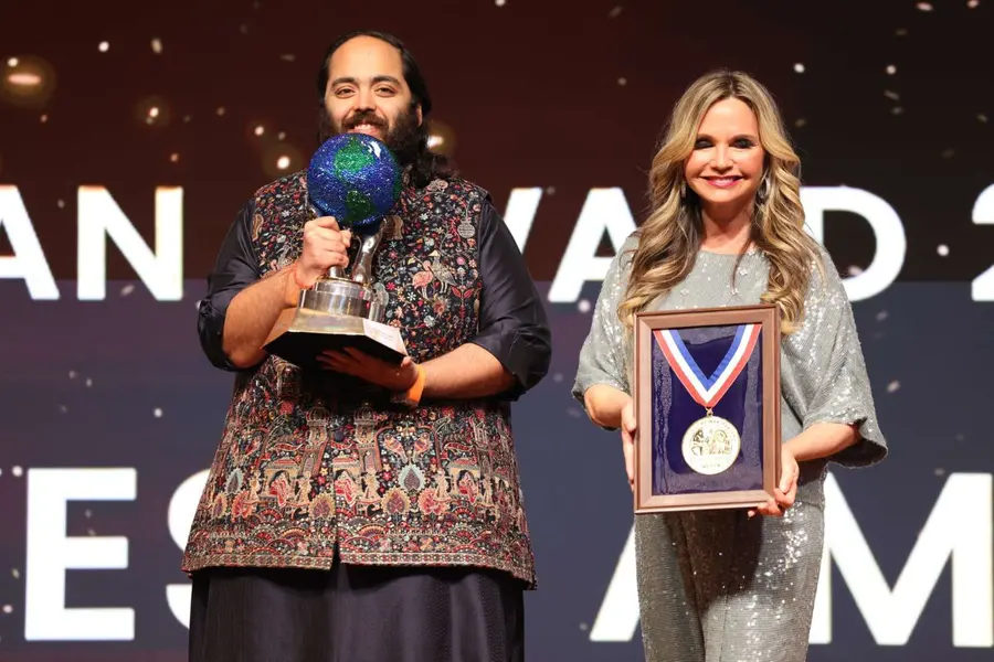 Youngest Asian laureate: Anant Ambani earns Global Humanitarian Award ...