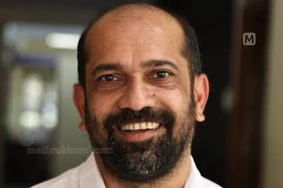 ആദ്യമൊന്ന് വിറച്ചു, പിന്നെ അക്കരെ കടന്നു; മുൻ എംഎല്‍എ അനില് ...