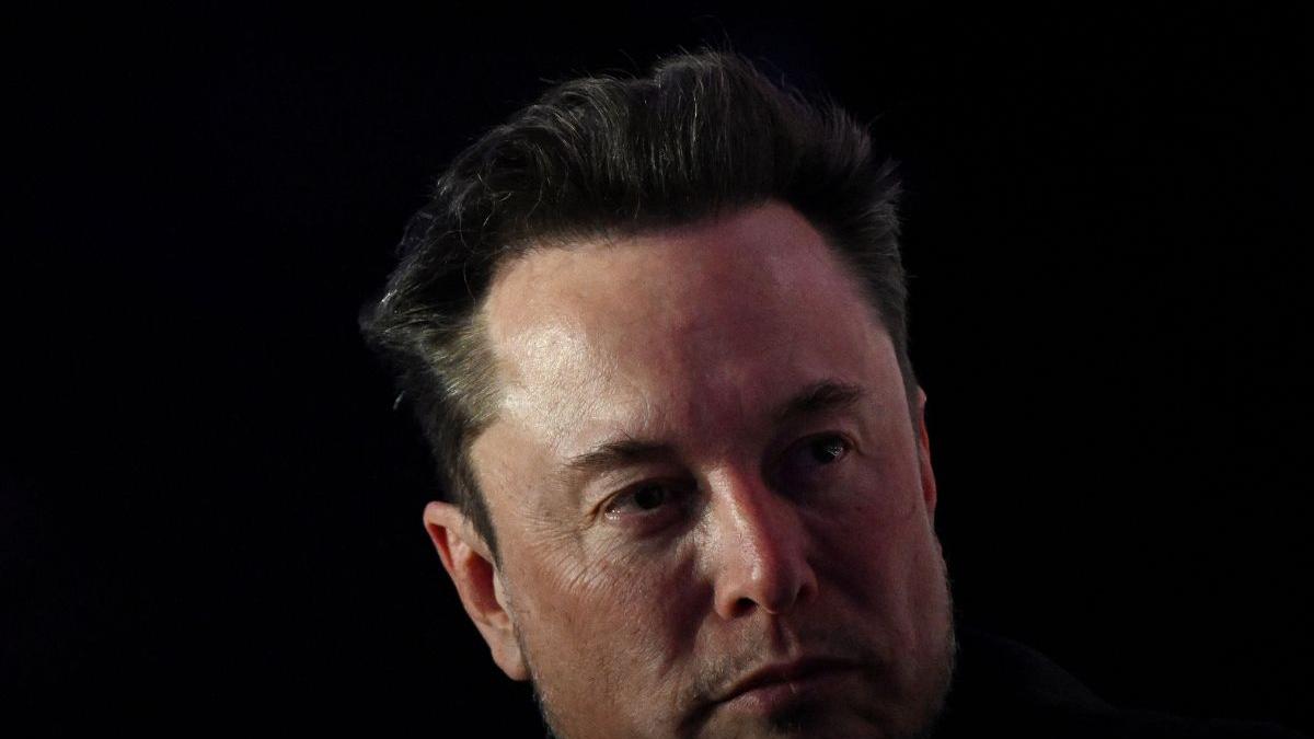 Elon Musk says ‘impressive’ as dancing robots steal the show at Wang ...