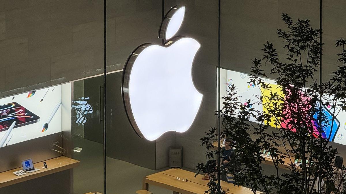 Apple announces appeal after Italy fines $116 million over app privacy ...