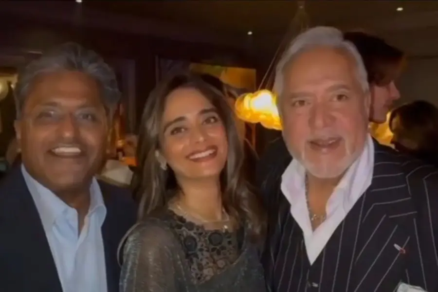 MEA reaffirms commitment to bring back fugitives after viral Modi-Mallya video | WATCH