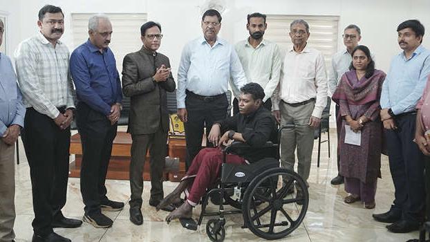 സർക്കാർ ആനുകൂല്യങ്ങളെക്കുറിച്ച് ബോധവത്കരണം വേണം -ബി.ആർ. ഗവായ്